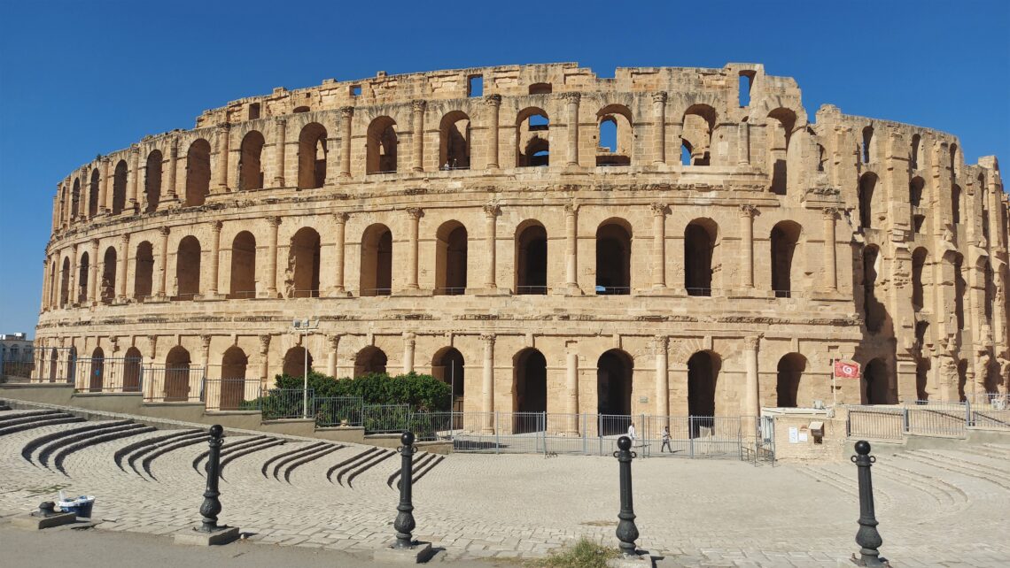 Tunesien - Weltkulturerbe: Das Amphitheater von El Djem - über Brot und ...