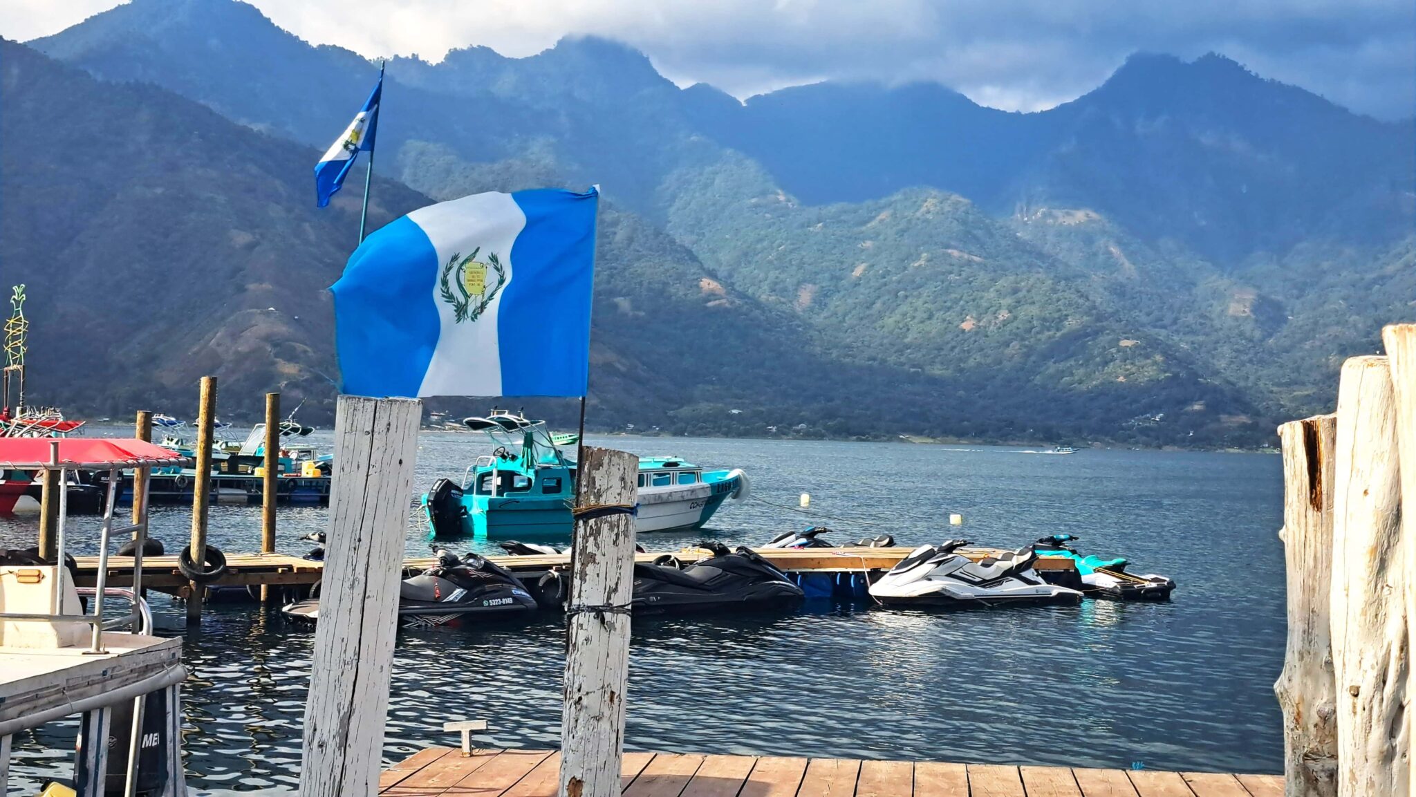Lake Atitlan - Fire, water and a sunken Mayan city